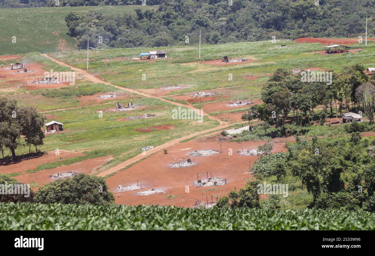 A fight between two indigenous people from the Caingangues tribe, one ...