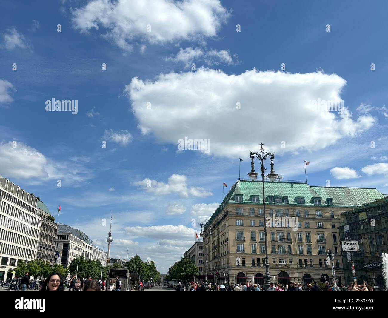 Hotel Adlon Kempinski Berlin Stock Photo - Alamy
