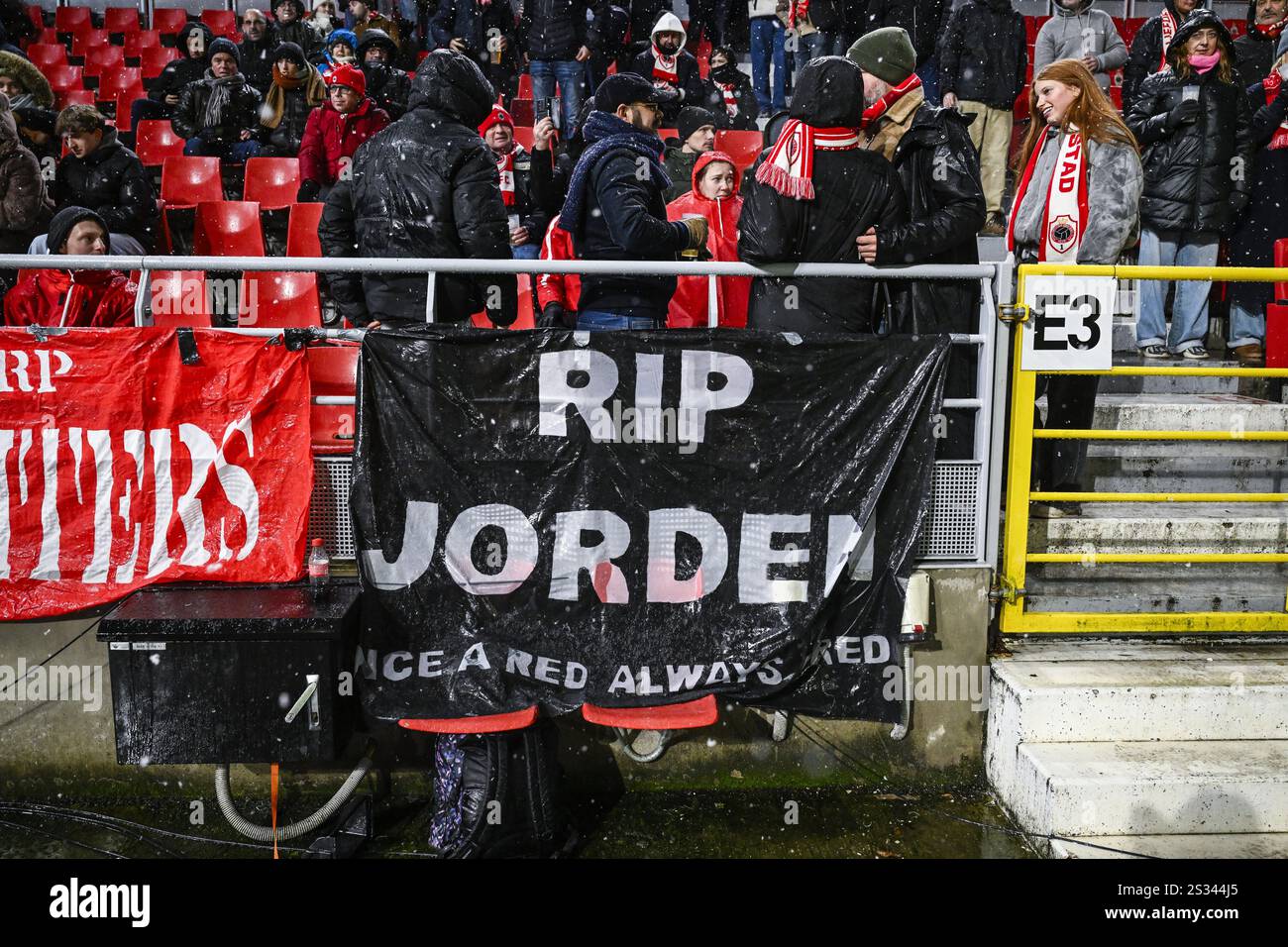 Antwerp, Belgium. 08th Jan, 2025. Antwerp's supporters pictured before ...