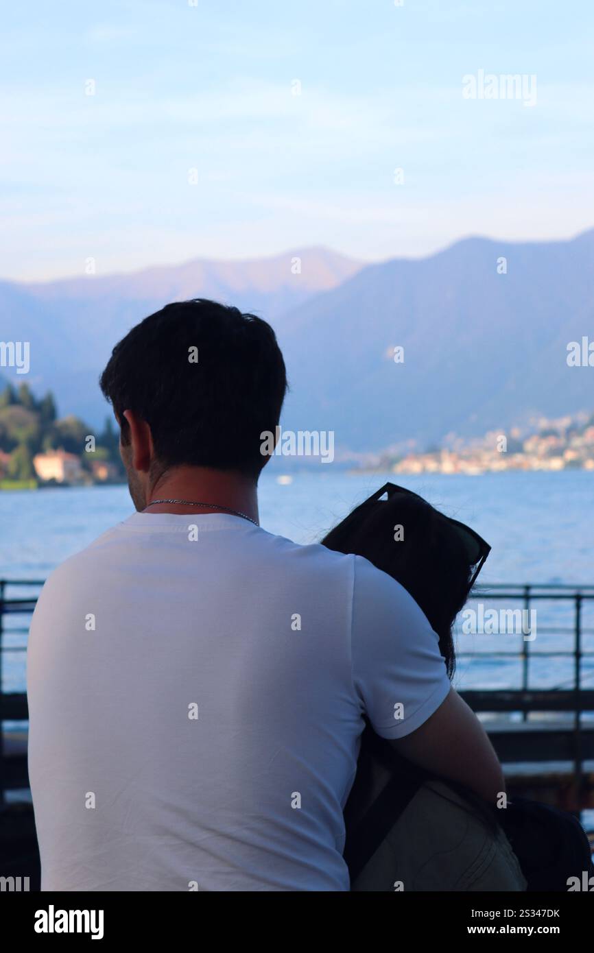 Couple at the italian lakes hi-res stock photography and images - Alamy