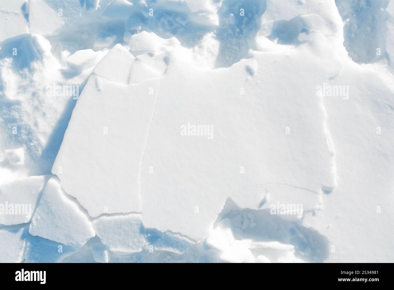 Smooth surface of snow in natural conditions Stock Photo - Alamy