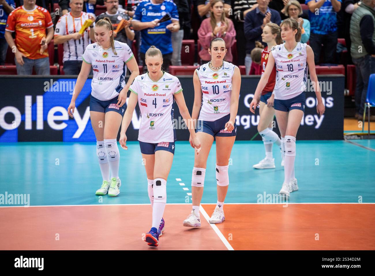 Kertu Laak (BKS Bostik ZGO Bielsko-Biala, #11), Joanna Pacak (BKS ...