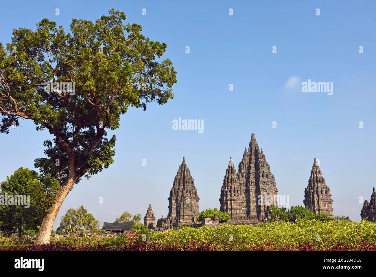 Prambanan Temple Compounds, region of Yogyakarta, Java island ...