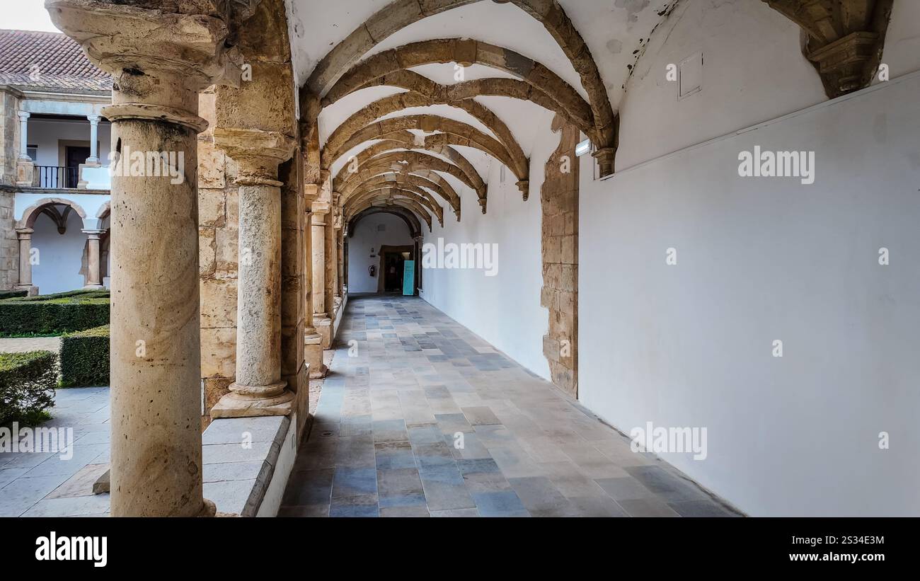 Faro Municipal Museum, housed in a 16th-century convent, showcases ...