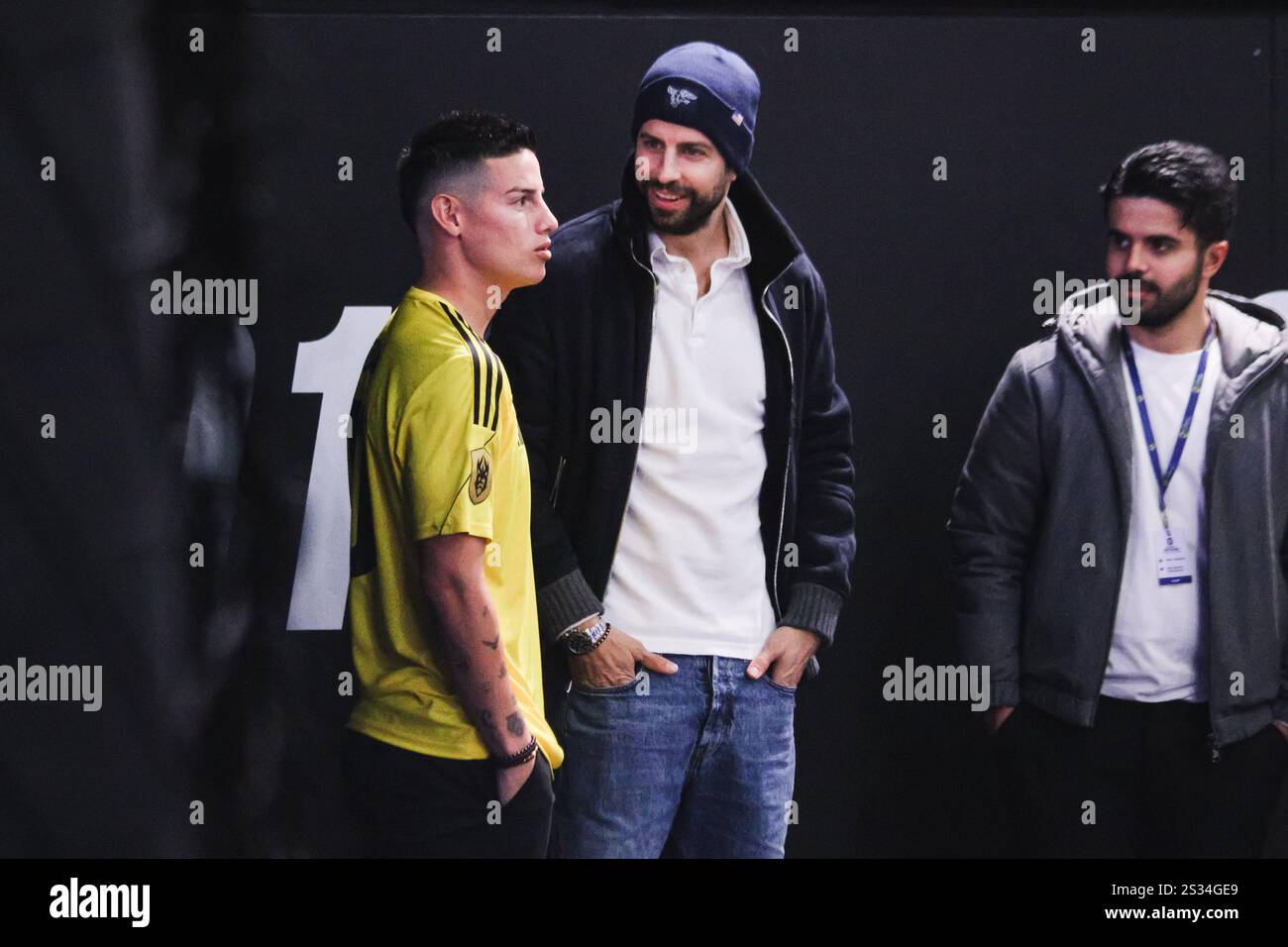 Milan, Italy. 08th Jan, 2025. Milan, Celebrity Sightings - Gerard Piqué ...