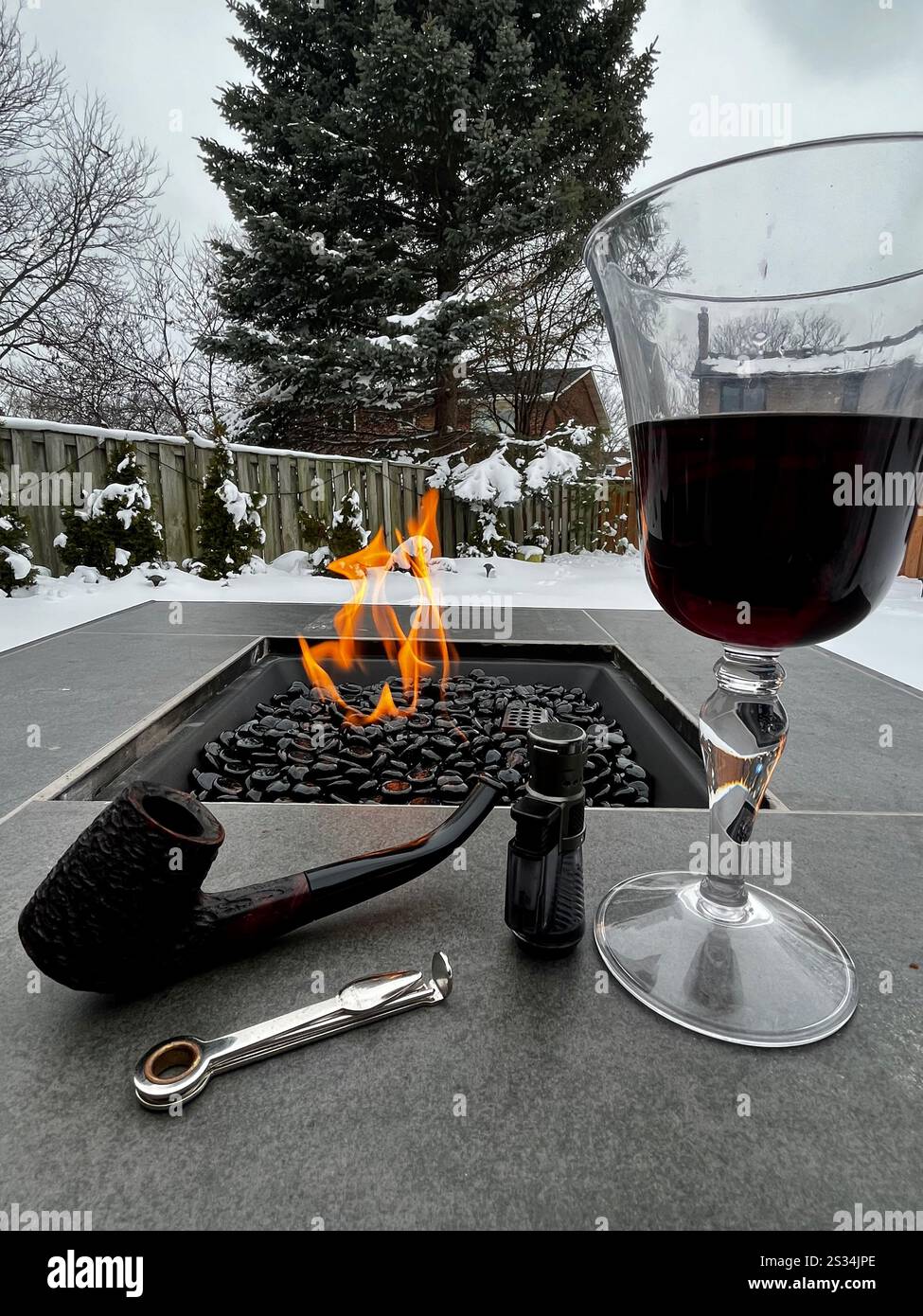 Fire pit and cigar Stock Photo - Alamy
