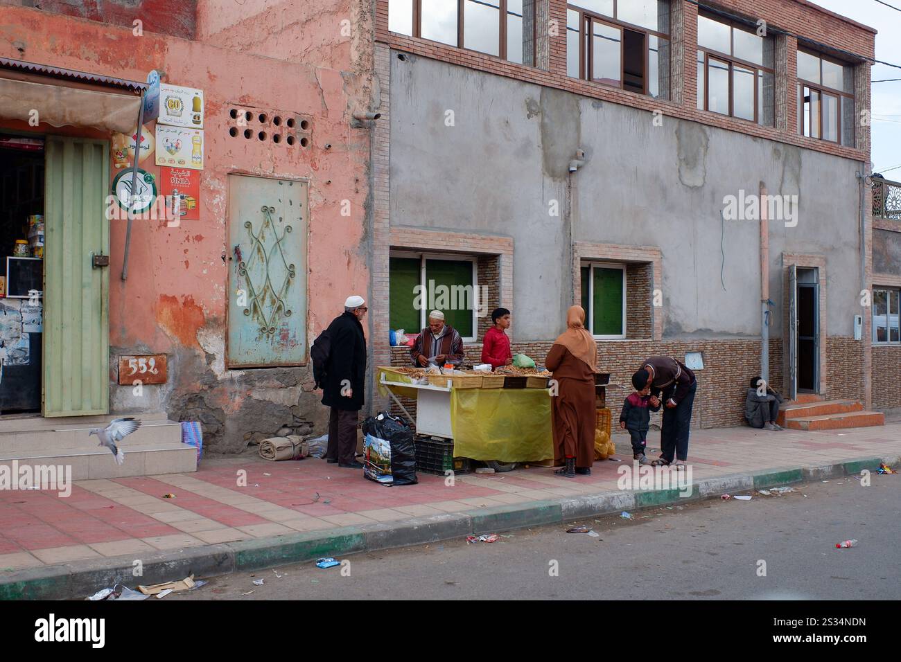 Liv simple hi-res stock photography and images - Alamy