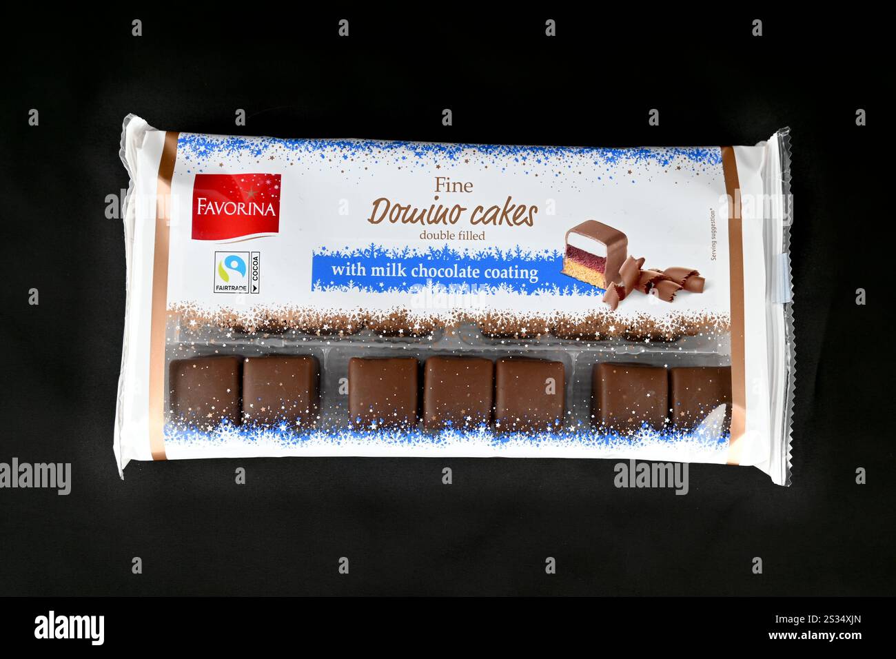 Domino cakes hi-res stock photography and images - Alamy