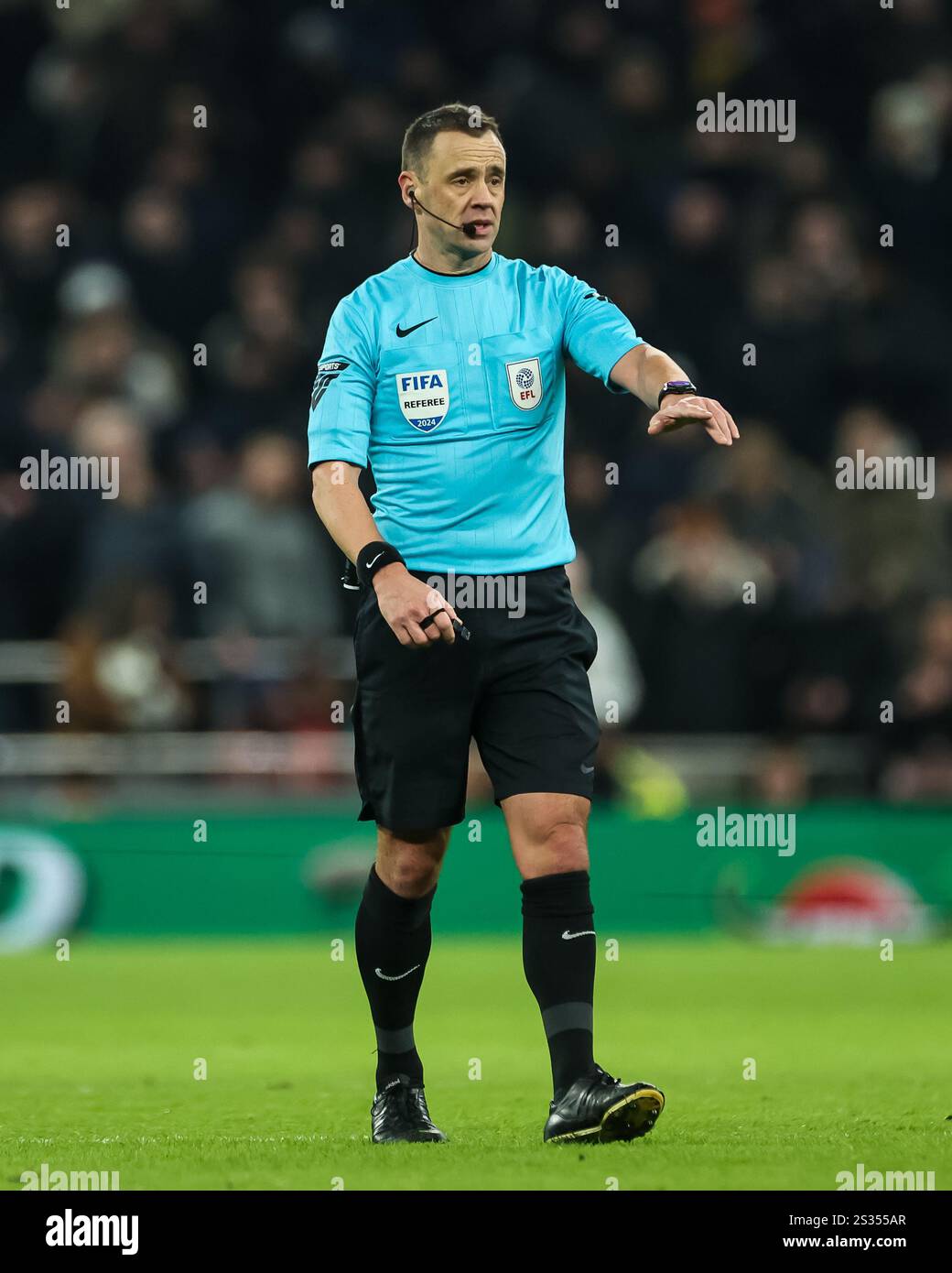 Semi finals first leg hi-res stock photography and images - Alamy