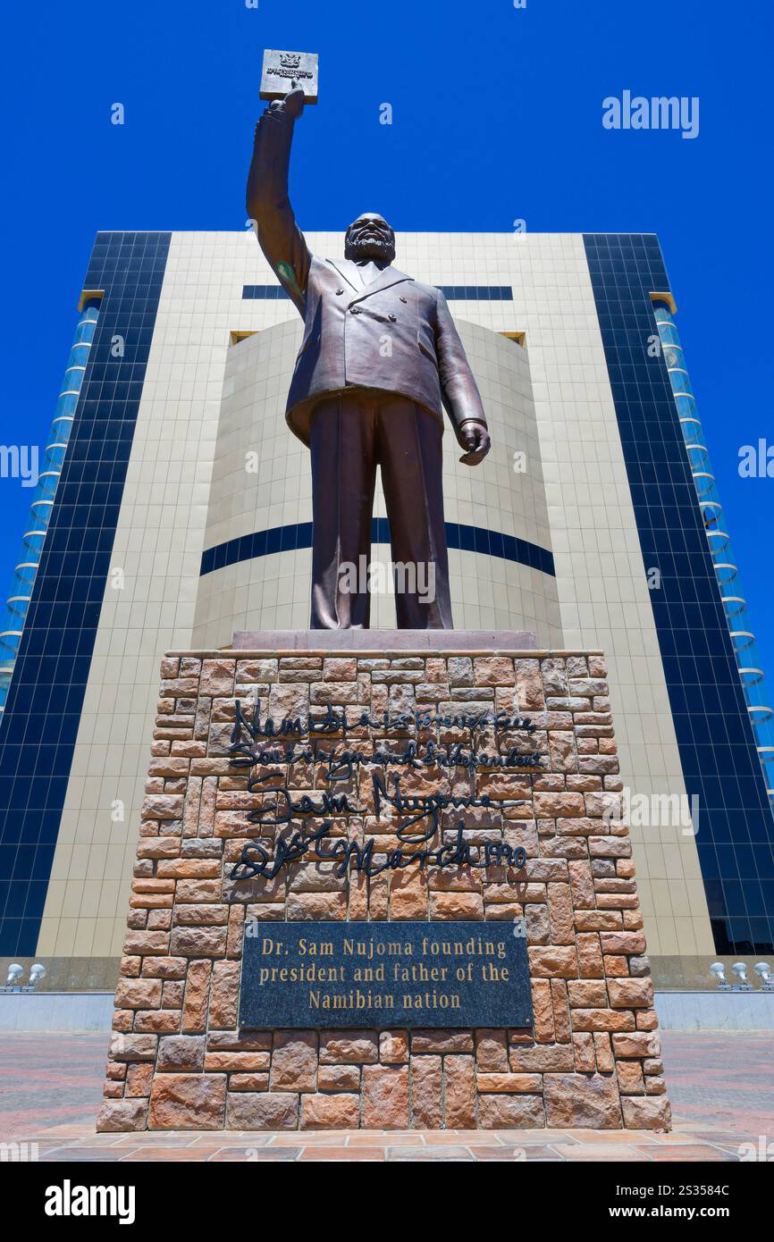 Sam Nujoma Monument, Independence Memorial Museum Windhoek, Khomas ...