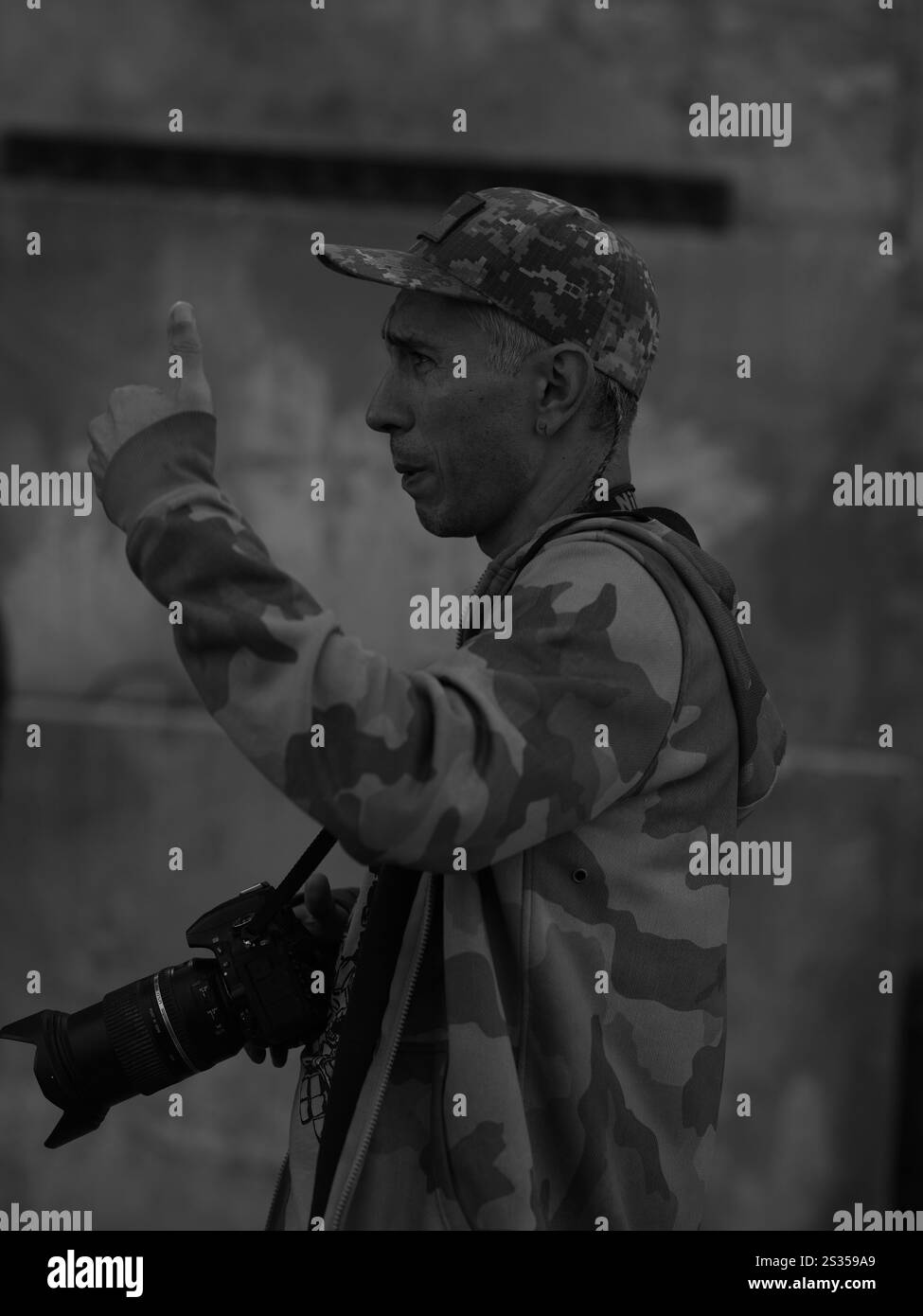 Ukrainian troops 2022 Black and White Stock Photos & Images - Alamy