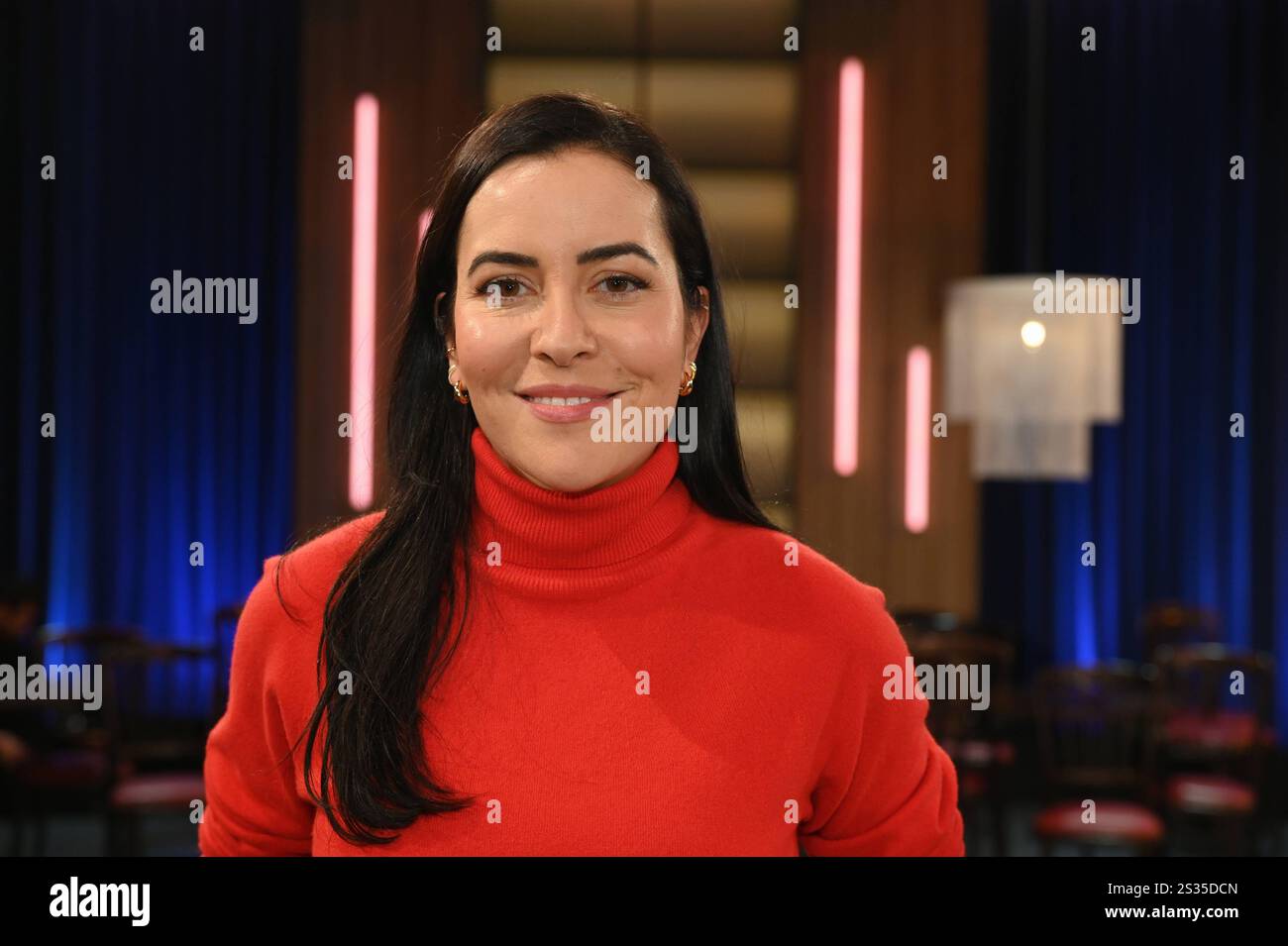 Journalistin Aline Abboud zu Gast in der WDR Talkshow Kölner Treff ...