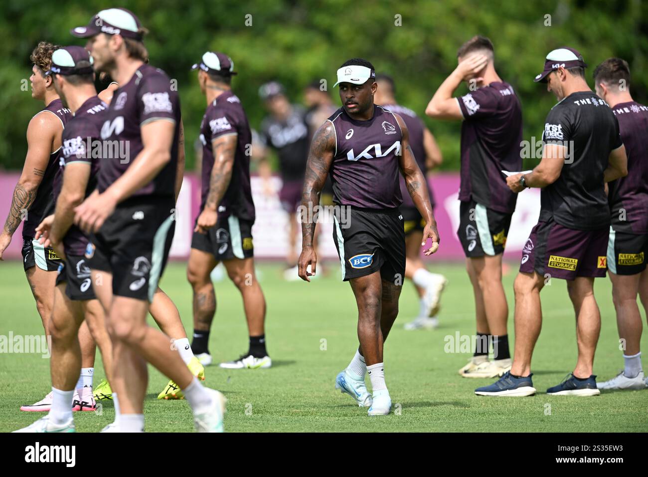 Ezra Mam (centre) is seen during a Brisbane Broncos NRL training ...