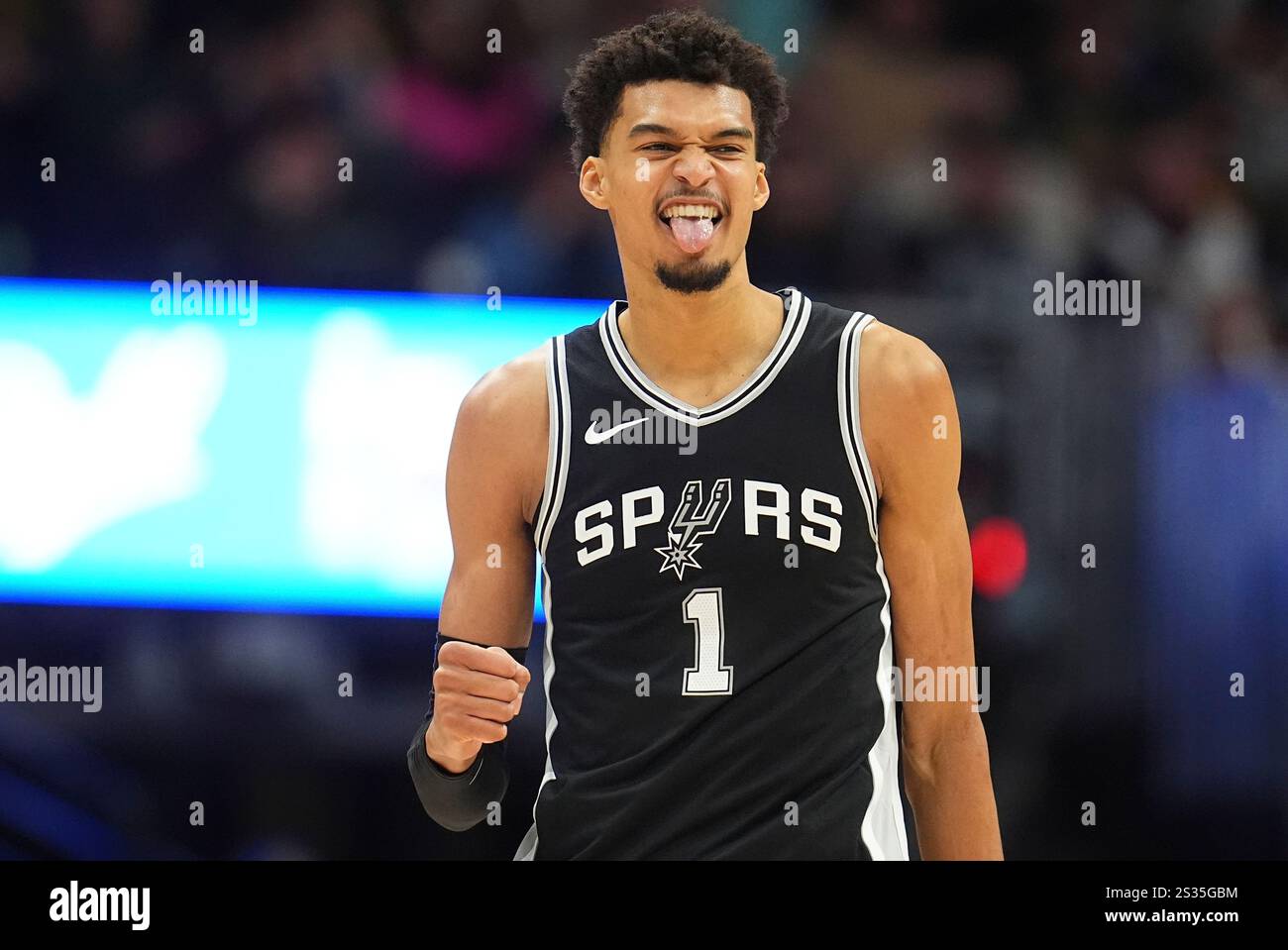 San Antonio Spurs center Victor Wembanyama (1) in the first half of an ...
