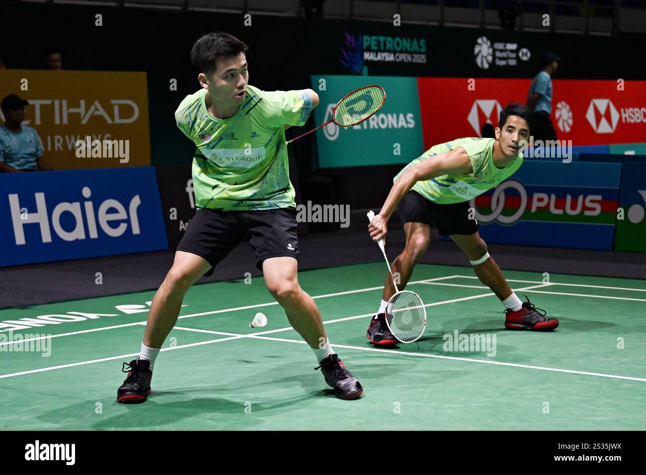 Kuala Lumpur, Malaysia. 8th Jan, 2025. Tan Wee Kiong (L)/Nur Mohd ...