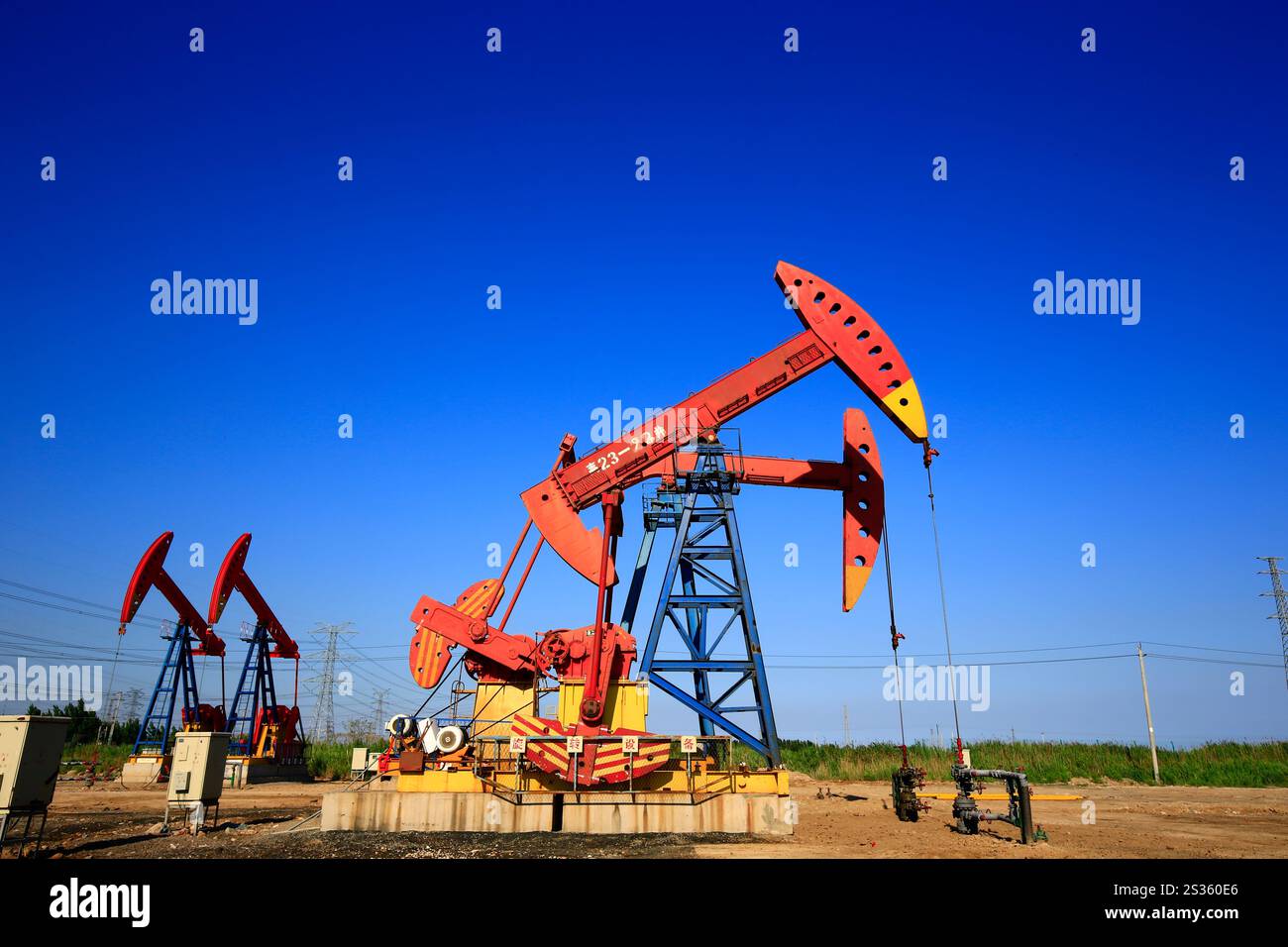 The oil pump, industrial equipment Stock Photo - Alamy