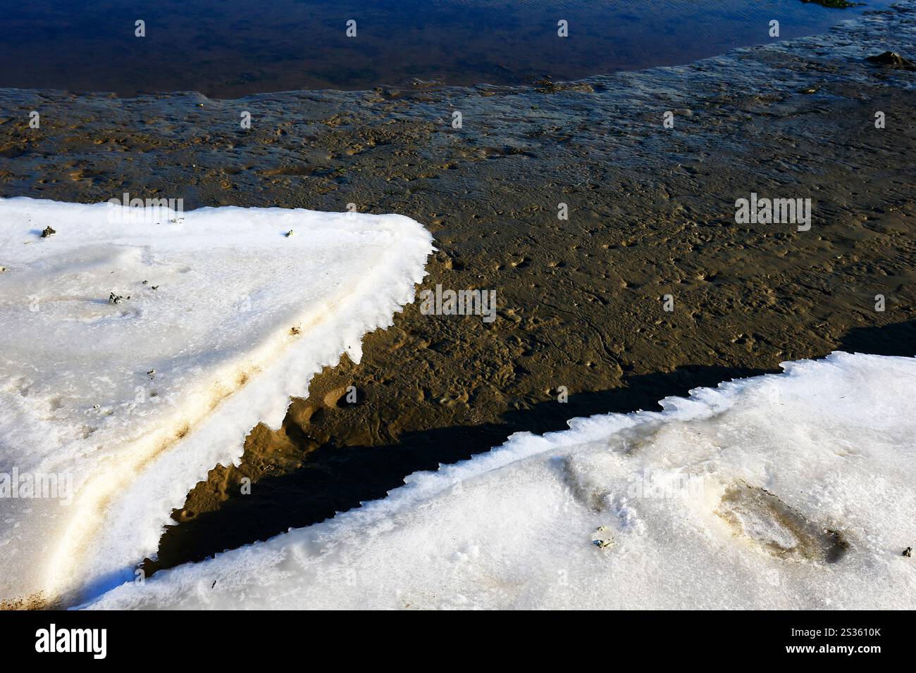 The winter sea ice Stock Photo - Alamy