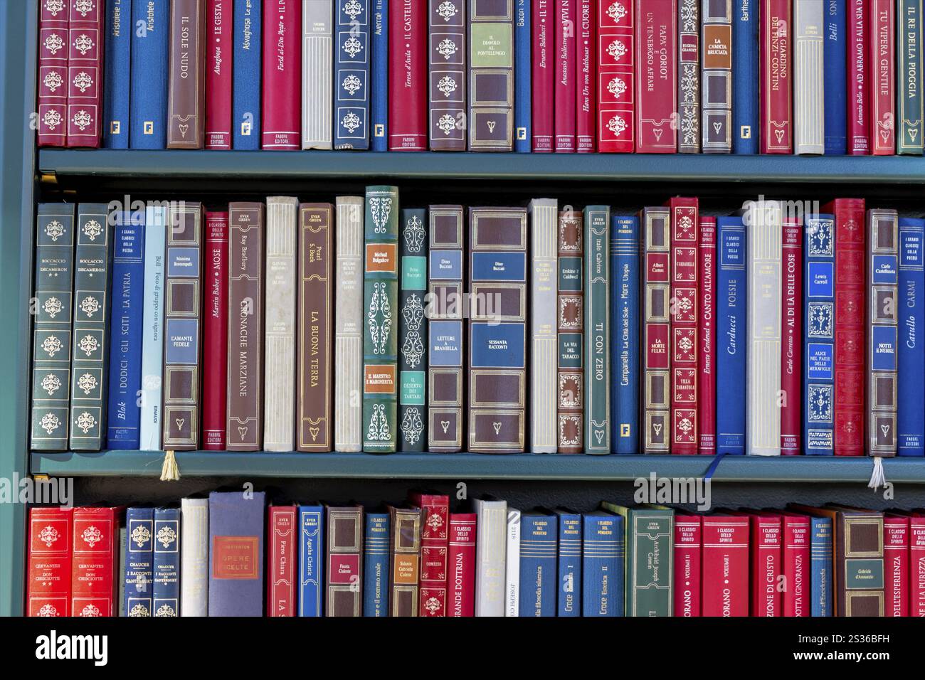 Many different books in a library. Symbolic photo for Education and ...
