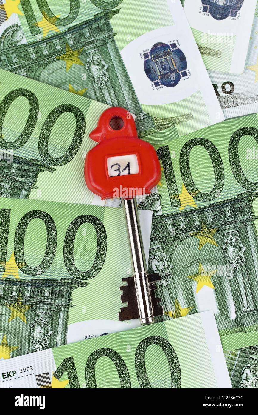 Payment banknotes hi-res stock photography and images - Alamy