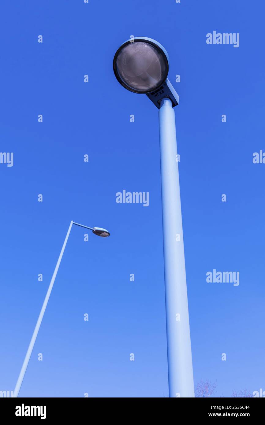Street lighting against blue hi-res stock photography and images - Alamy