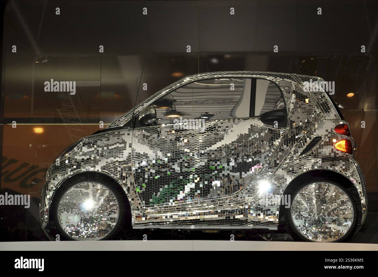 Glittering Smart at the IAA Stock Photo - Alamy