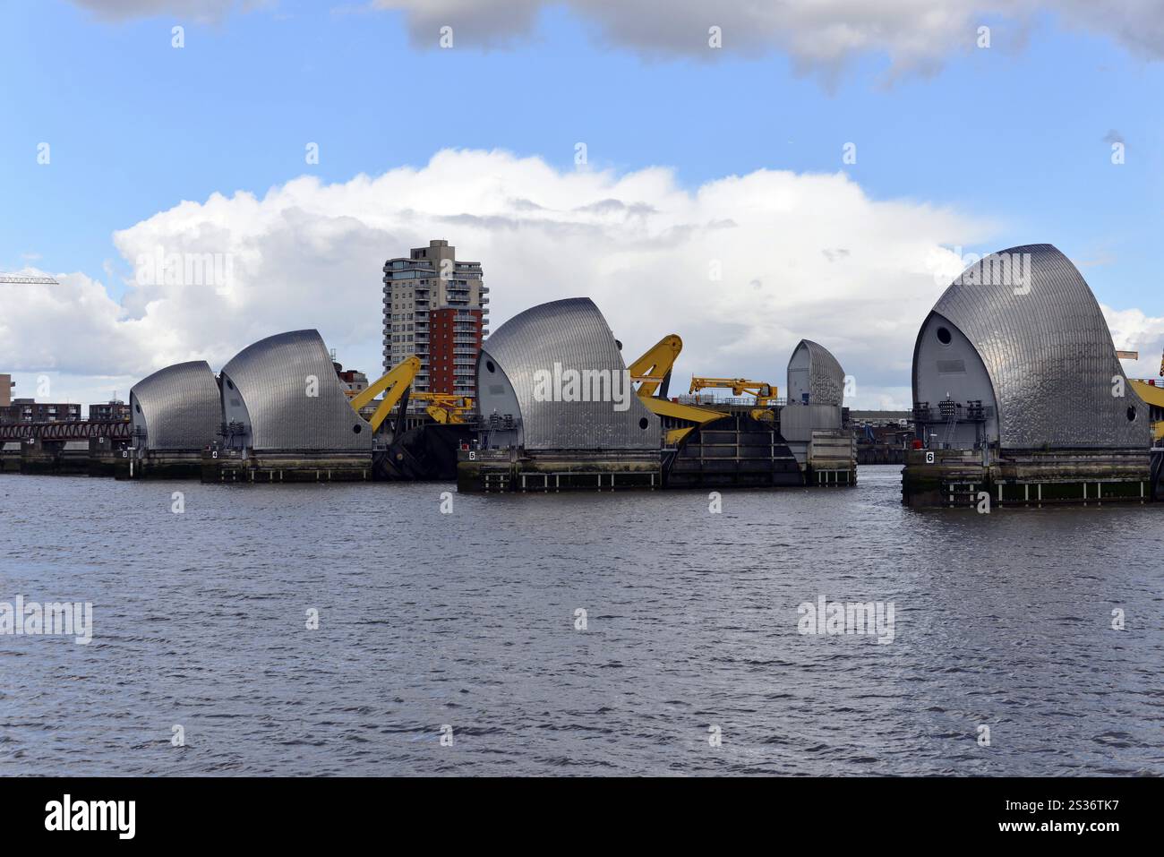 Tor tor of the Thames Barrier in open normal position, flood defence ...
