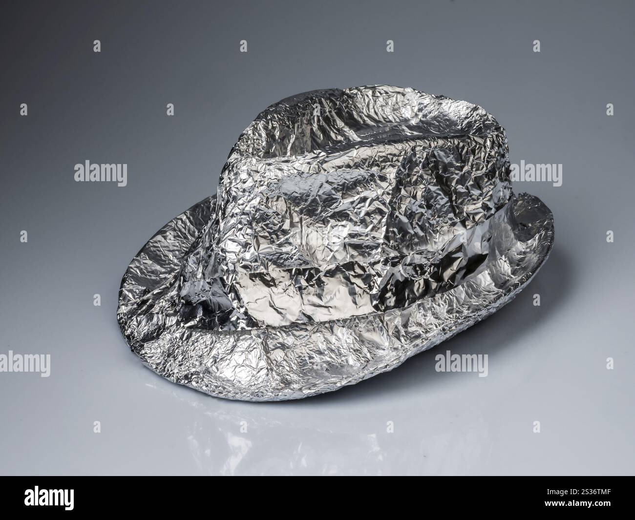 Symbol photo aluminium hat Stock Photo - Alamy