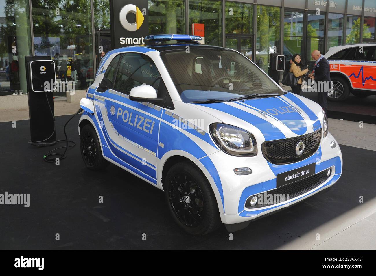 Two smart electric power hi-res stock photography and images - Alamy