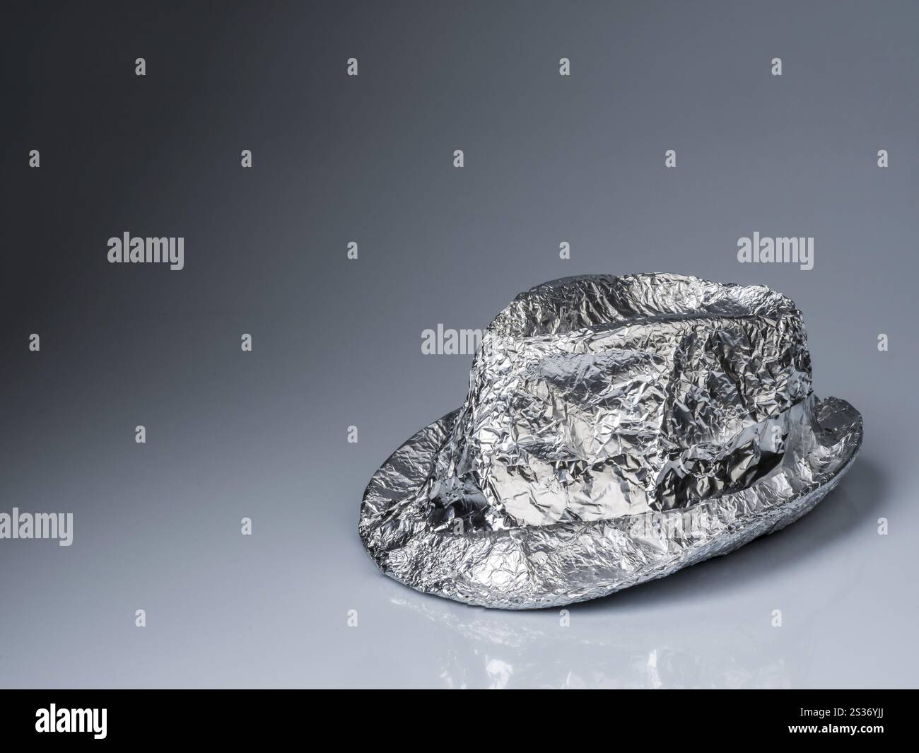 Symbol photo aluminium hat Stock Photo - Alamy