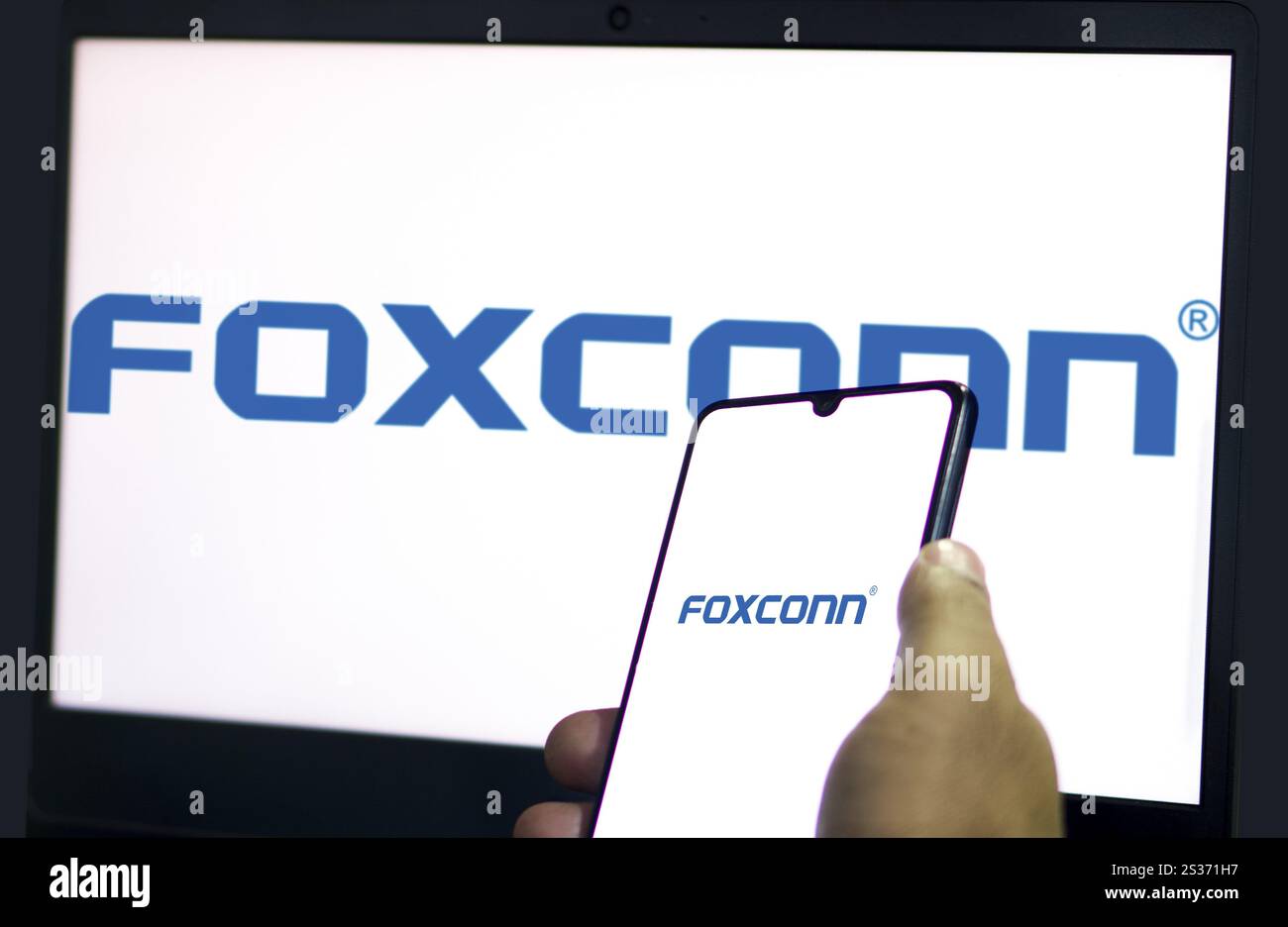 Foxconn company on stock market. Foxconn financial success and profit ...