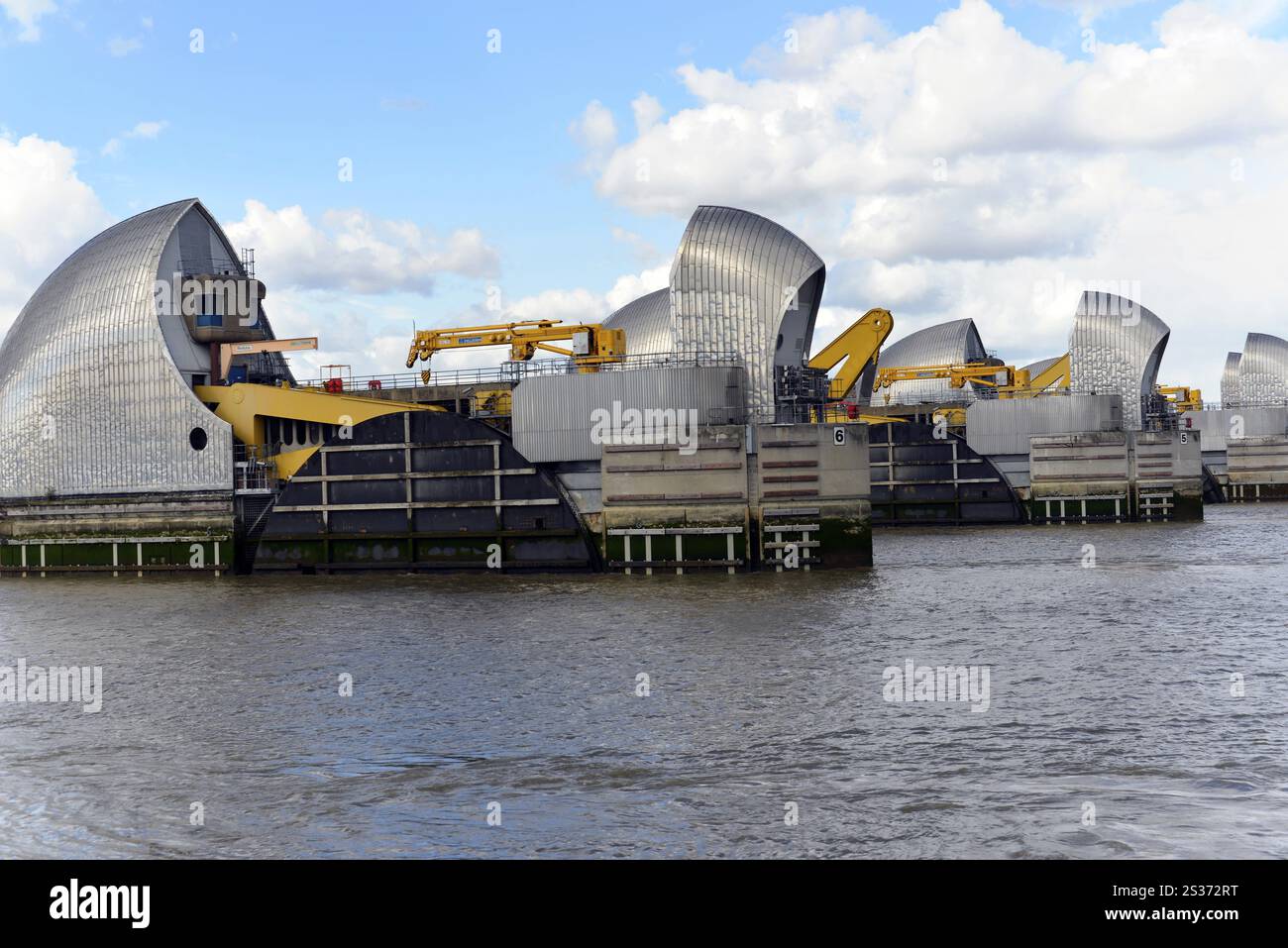 Tor tor of the Thames Barrier in open normal position, flood defence ...