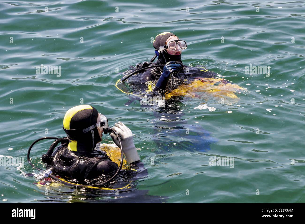 Switzerland, Zurich, rescue diver, symbol, l for rescue, help ...