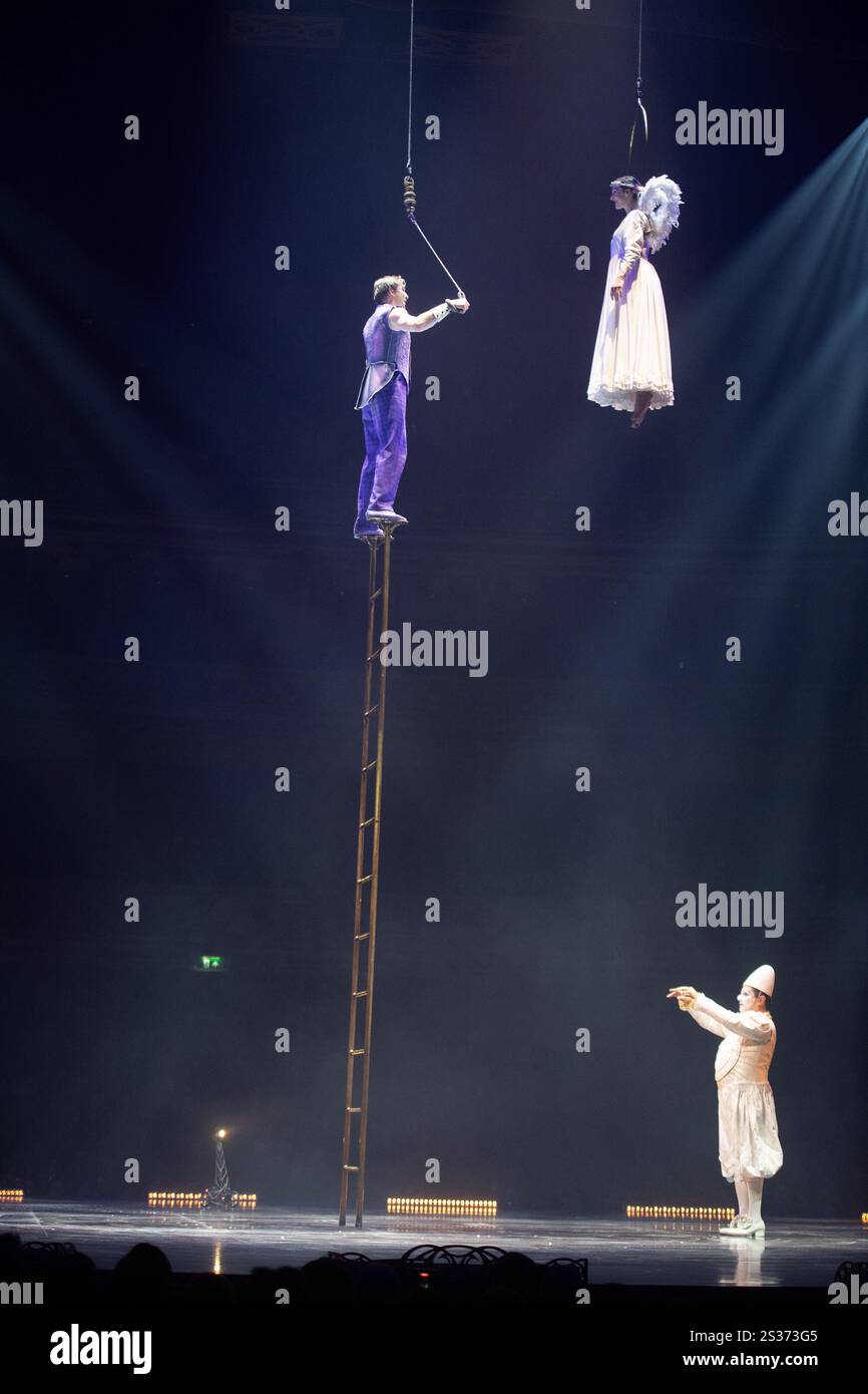 London, UK. 08 Jan, 2025. Pictured: Roman Muslin and Stephanie Waltman ...