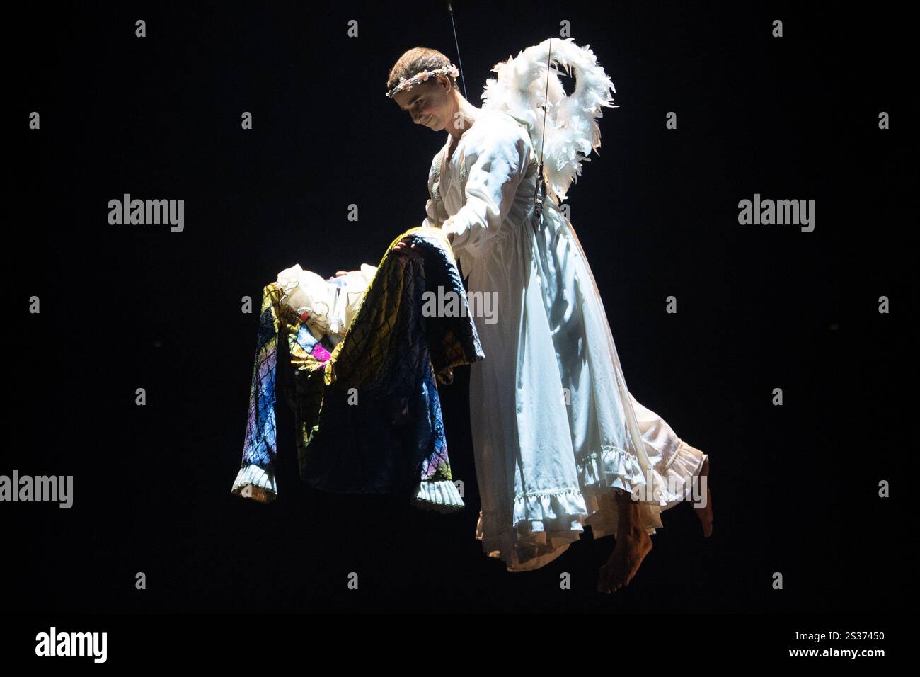 London, UK. 08 Jan, 2025. Pictured: Mauro The Dreamer Clown (Stephane ...