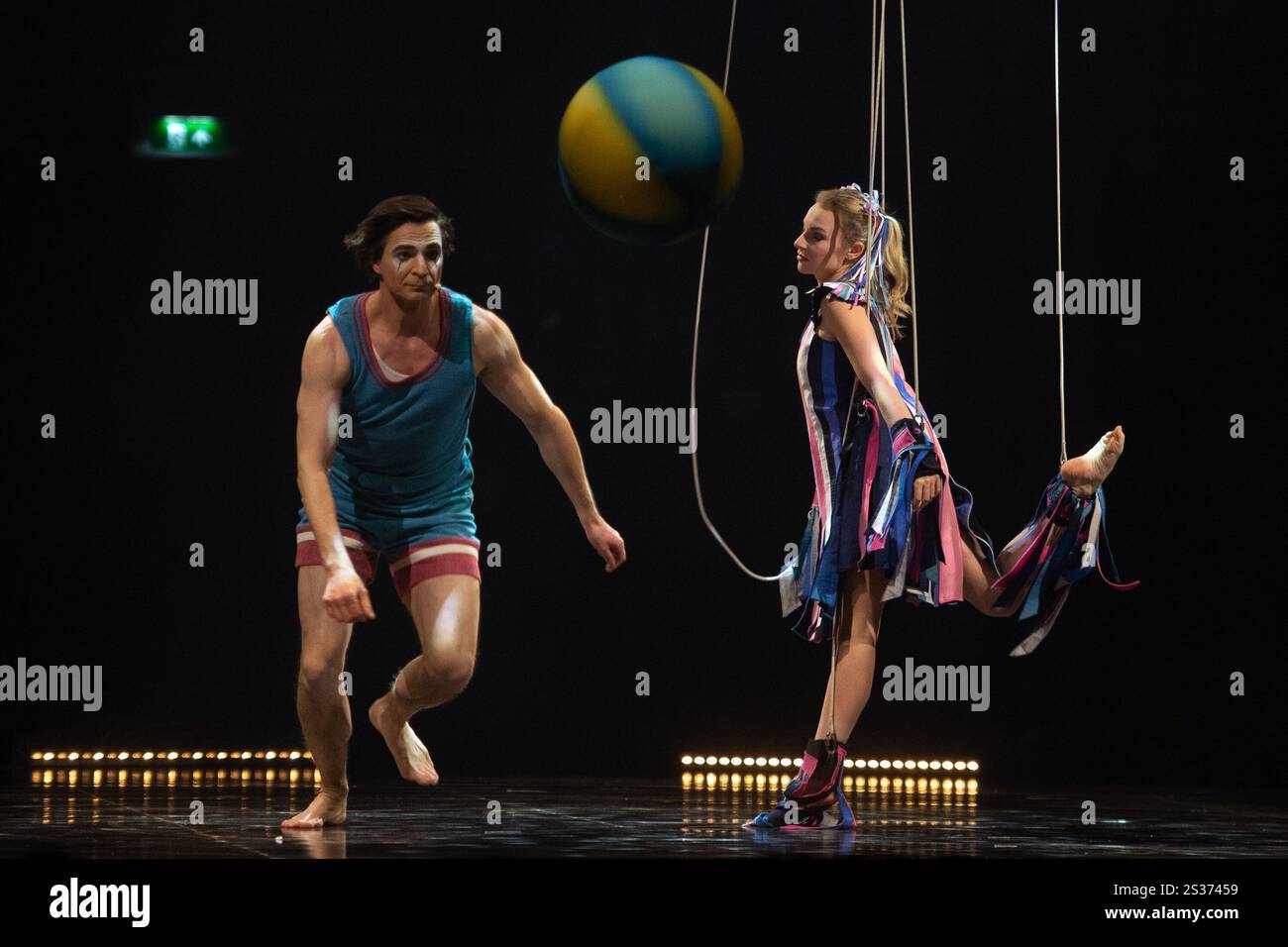 London, UK. 08 Jan, 2025. Pictured: Mauro The Dreamer Clown (Stephane ...