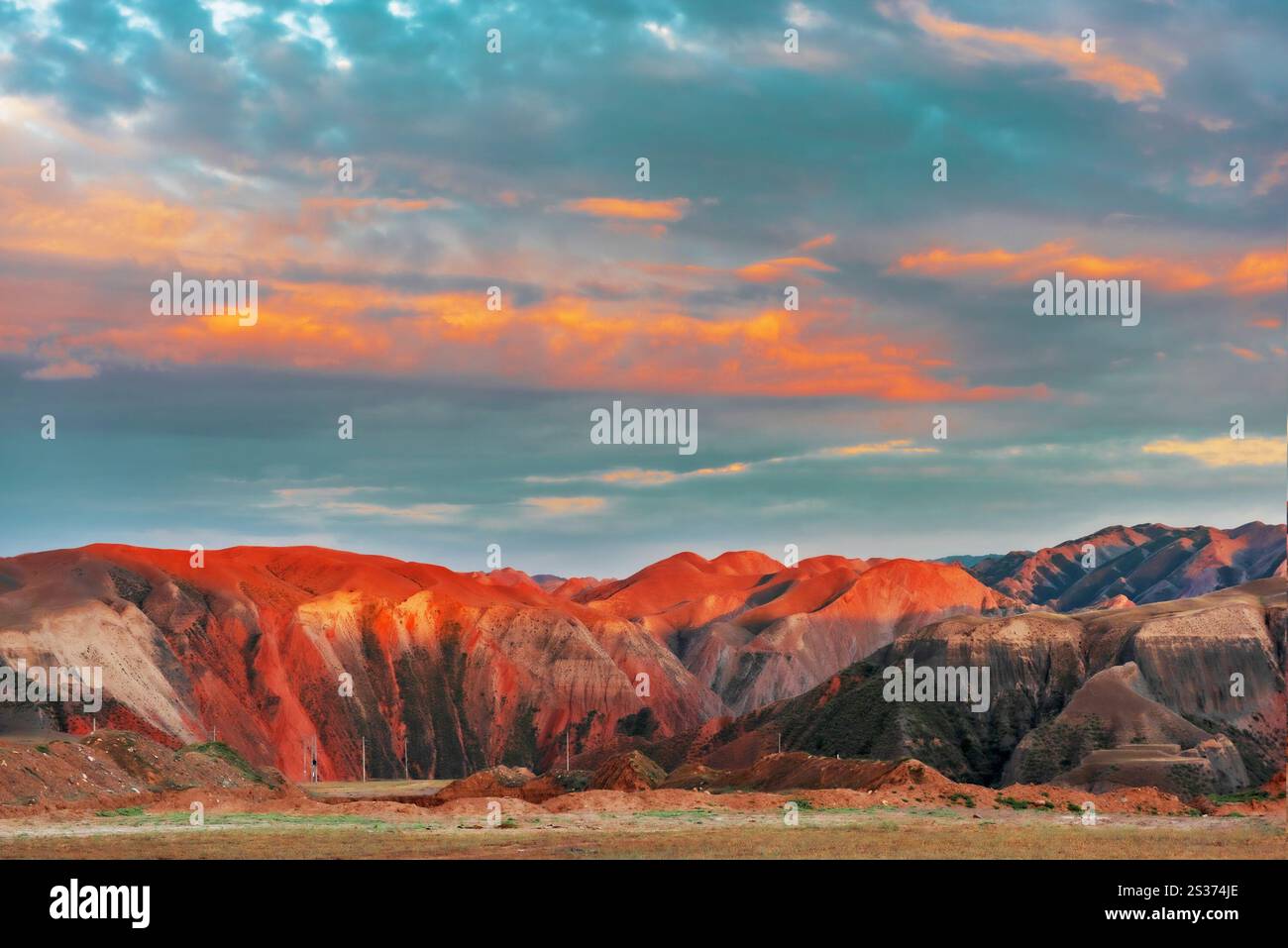 The Danxia landform at the foot of Tianshan Mountain in Changji Hui ...