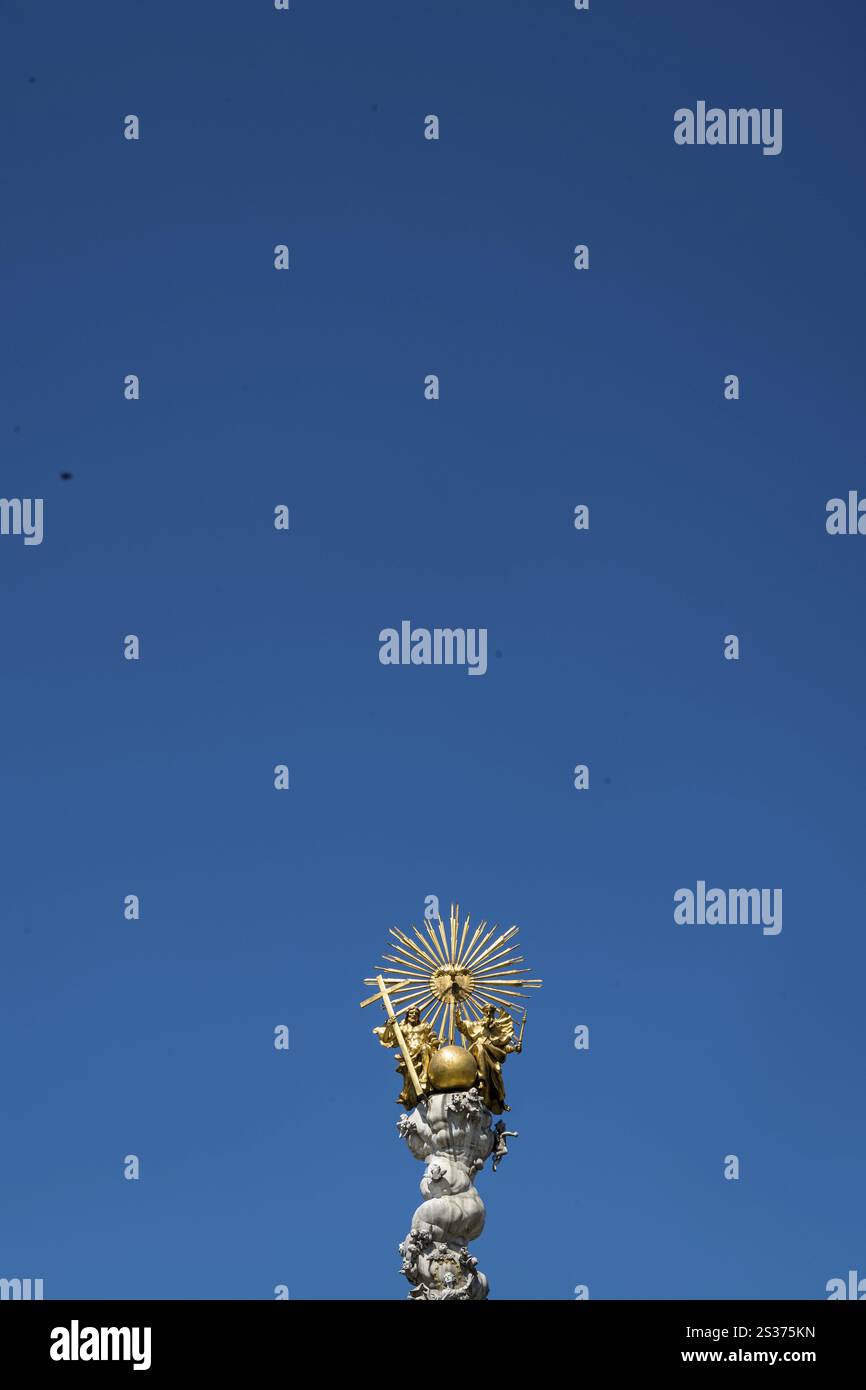 The main square of Austria in Linz with the Holy Trinity Column (photo ...