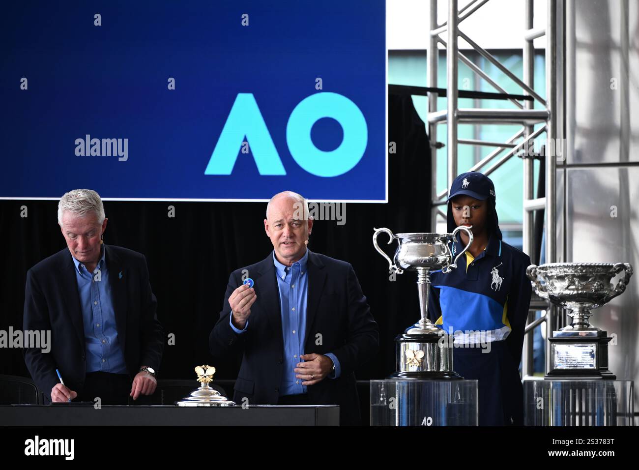 Melbourne, Australia. 09th Jan, 2025. Australian Open referee Wayne ...