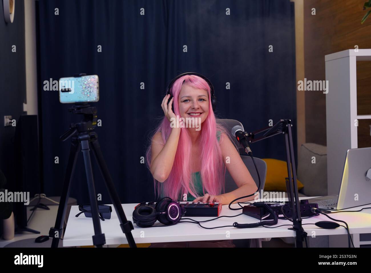 Beautiful young singer and musician broadcast from her home studio ...