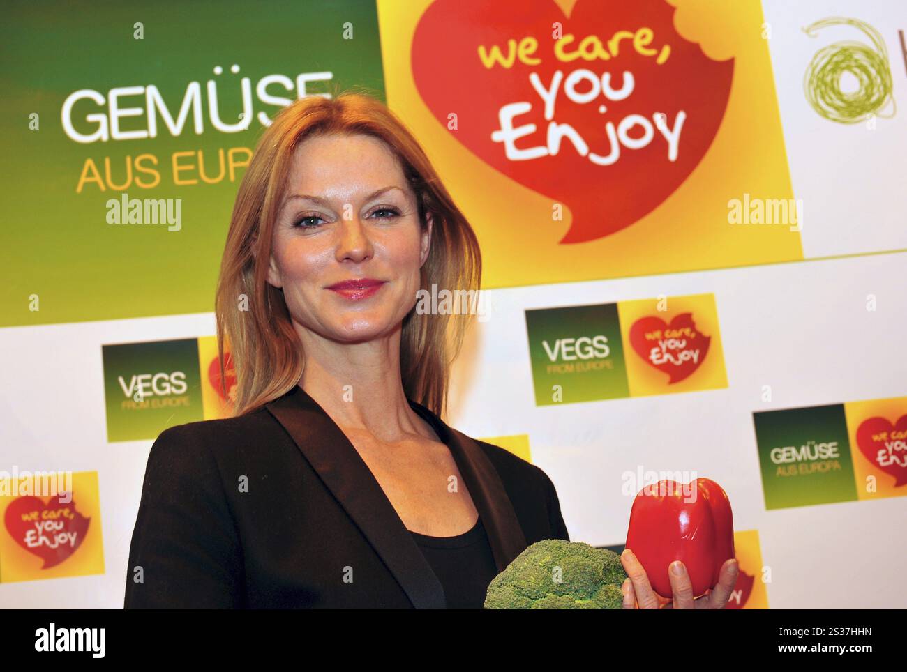 Actress Esther Schweins is committed to healthy living at the Fruit ...