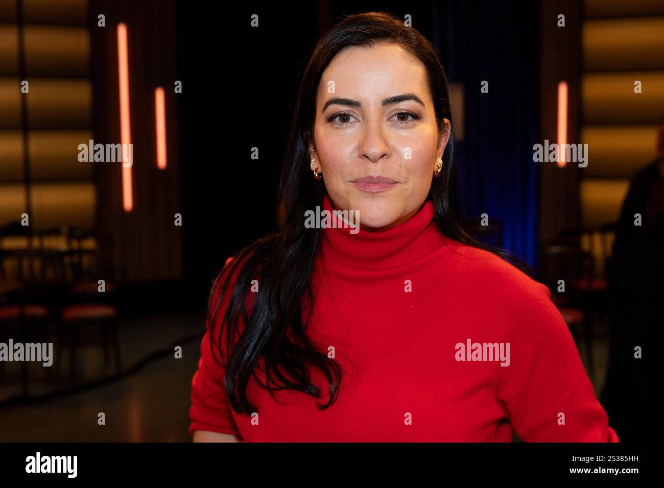 Moderatorin, Journalistin Aline ABBOUD, Portrait, Portraet, freundlich, zu Gast in der TV ...