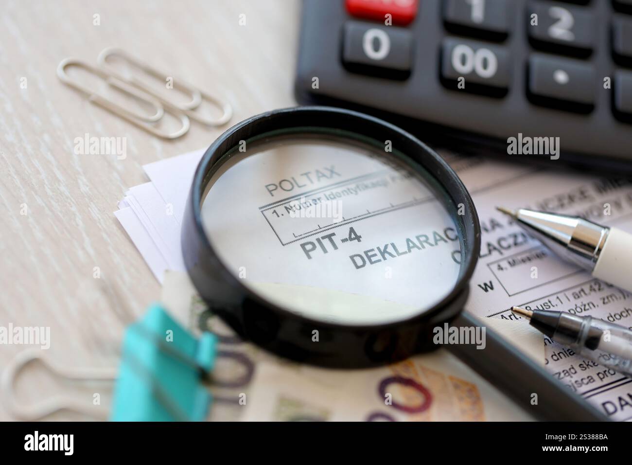 Declaration of a monthly advance payment for income tax on the total ...