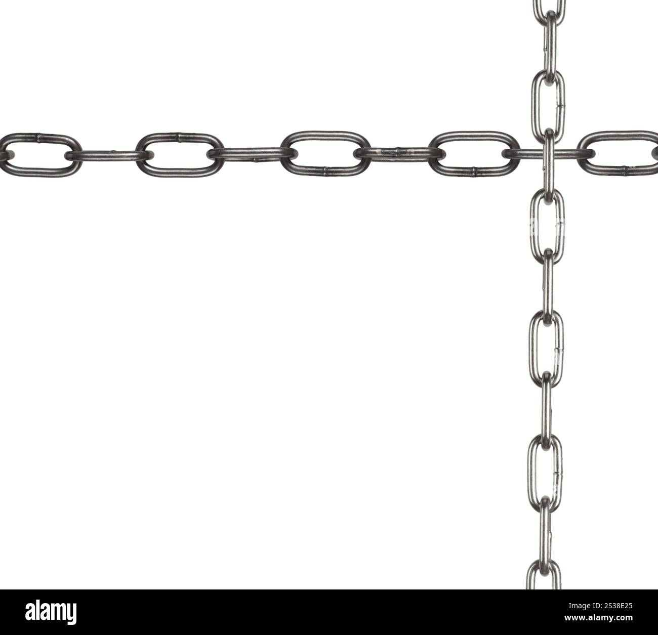 Chain Links isolated on white background. Chain Links Stock Photo - Alamy