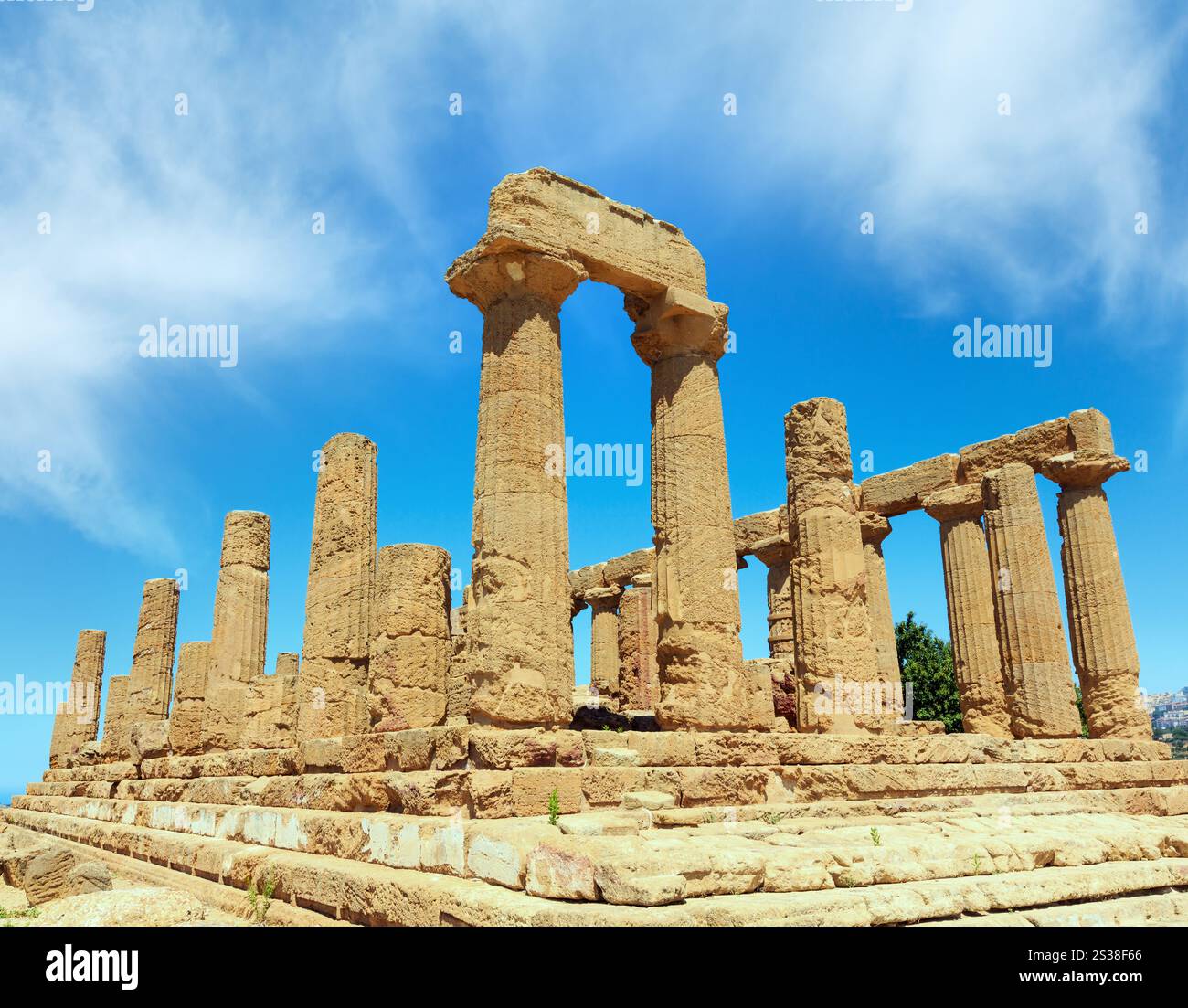 Temple of Juno in famous ancient Greece Valley of Temples, Agrigento ...