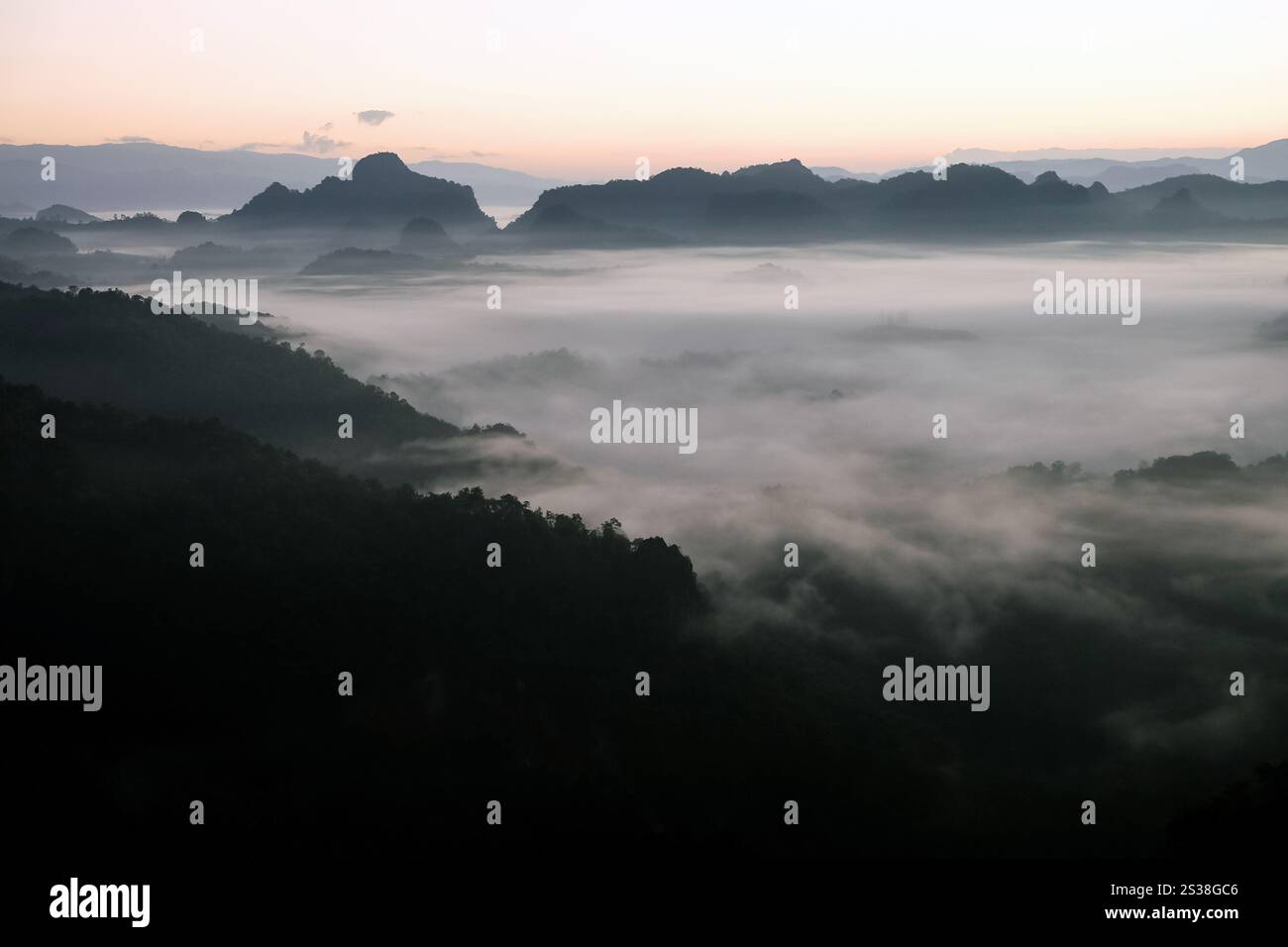The sea of fog at Phuphamok,This mountain is located in Pang Mapha ...