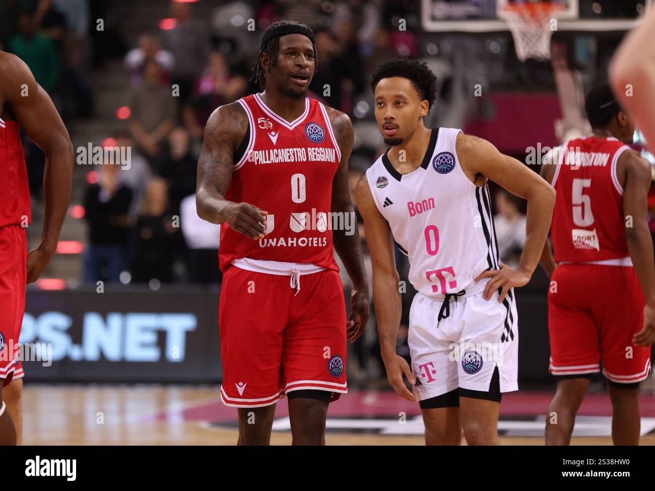 Bonn, Deutschland. 08th Jan, 2025. Jaylon Barford (Reggiana), Darius McGhee (Bonn), BCL play-ins ...