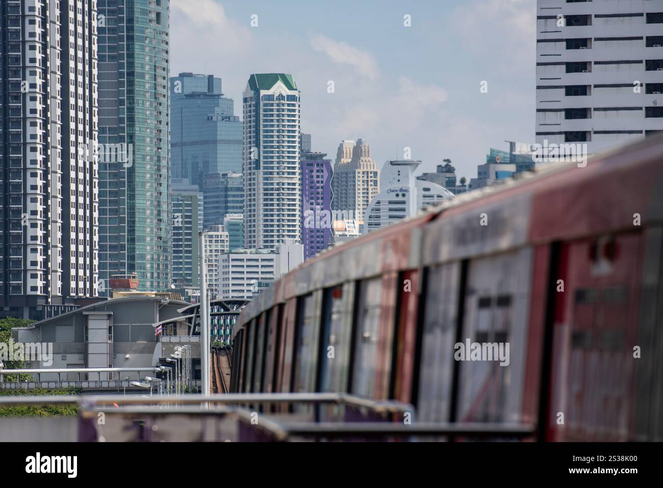 a Train of skytrain or Metro in Thonburi in the city of Bangkok in ...