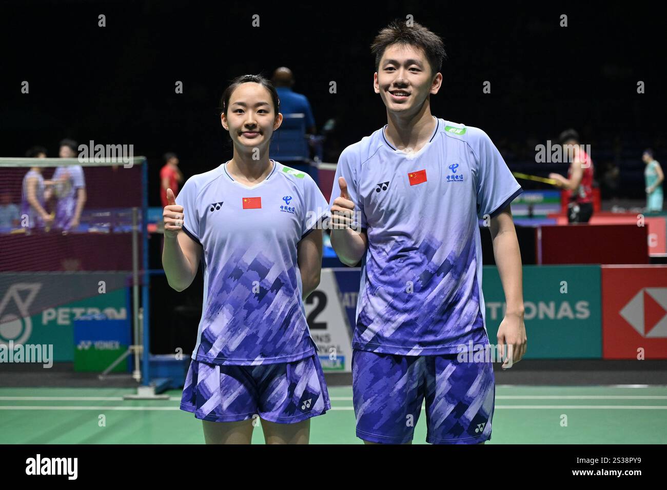 Kuala Lumpur, Malaysia. 9th Jan, 2025. Cheng Xing (R)/Zhang Chi of China take a photo after the ...