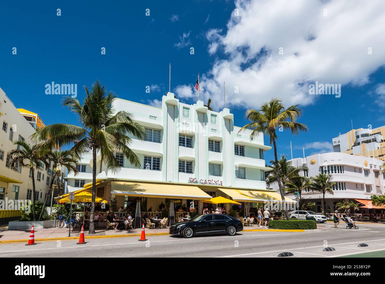 Carlyle hotel restaurant south hi-res stock photography and images - Alamy