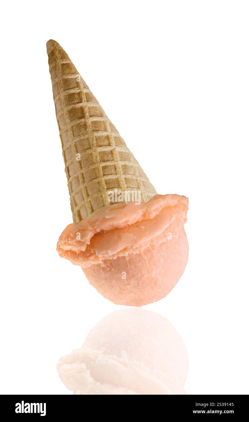 Cone frozen in ice hi-res stock photography and images - Alamy